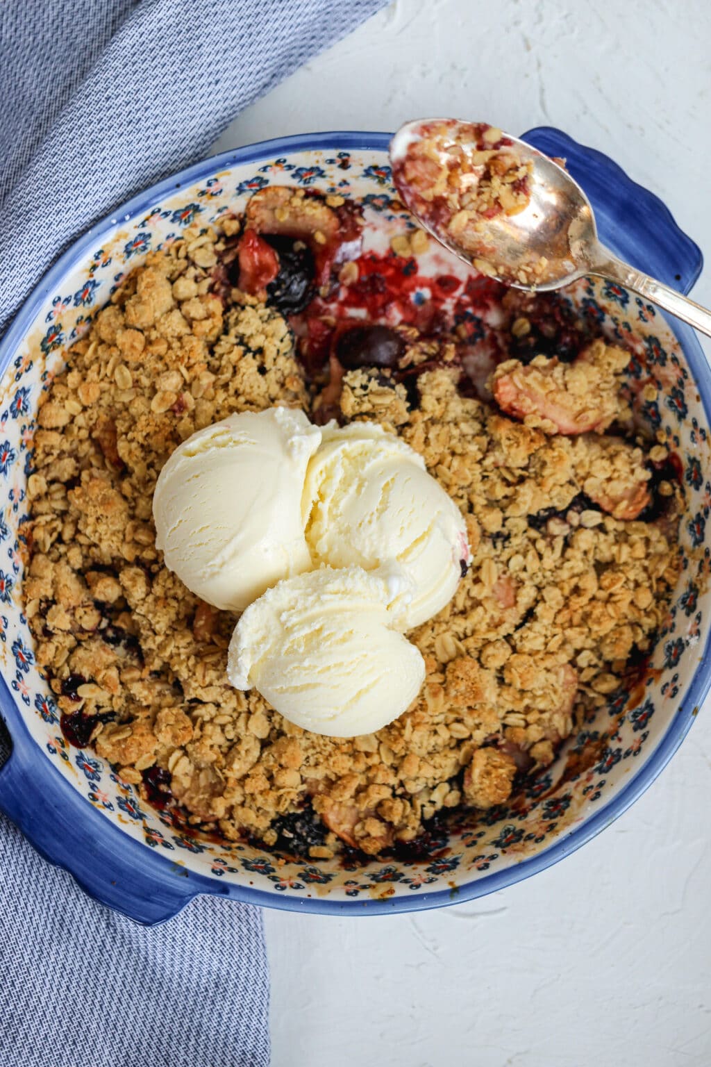 Cherry Apple Crisp - Run to the Table