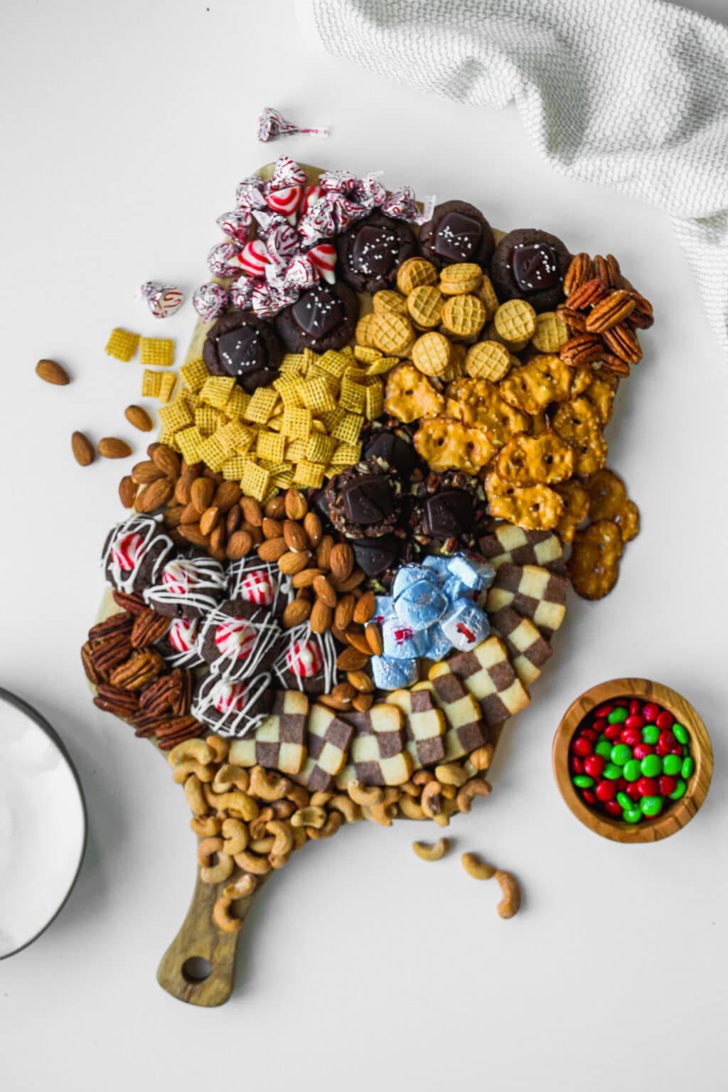 Holiday Dessert Board - Run to the Table