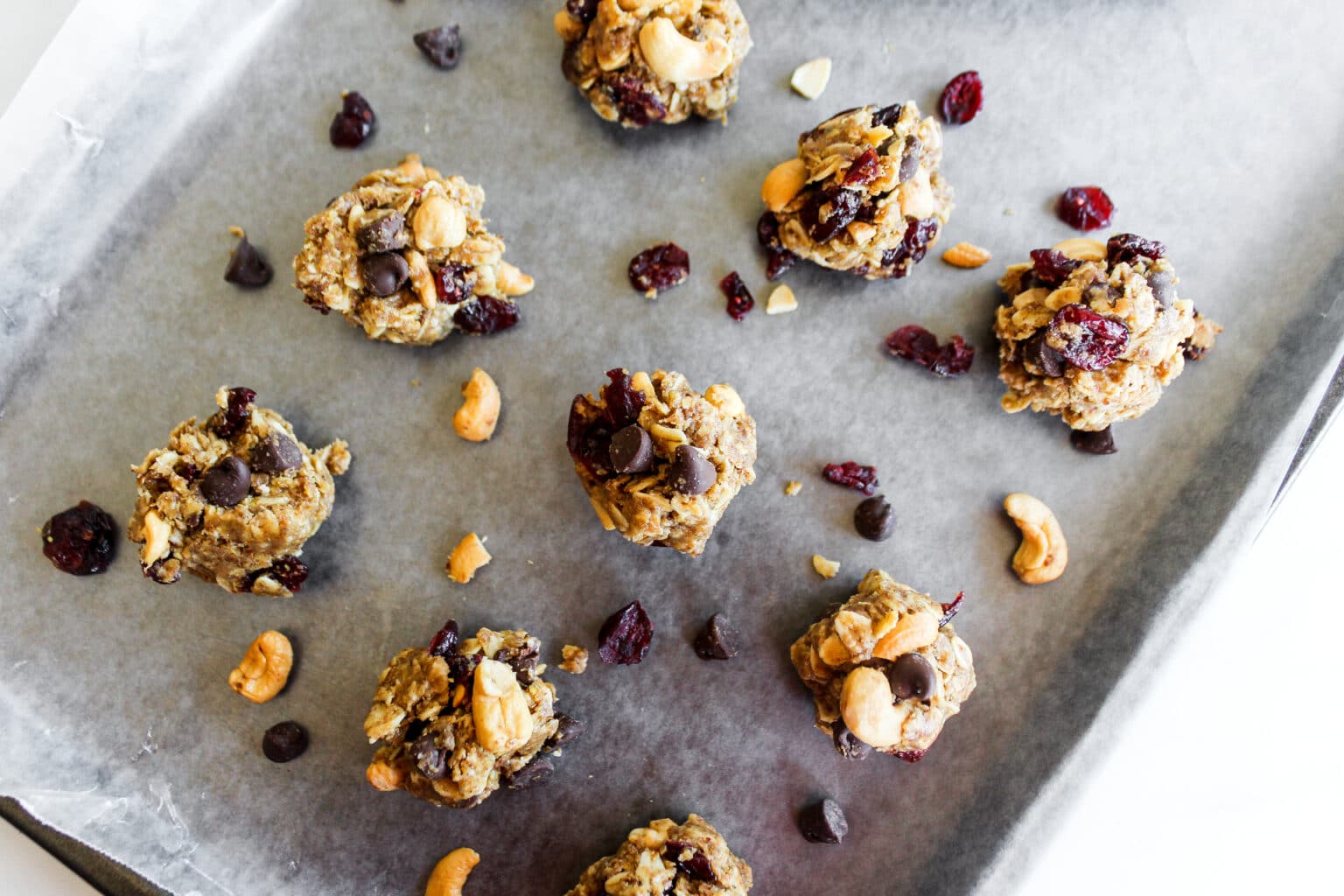 Trail Mix Energy Balls - Run to the Table Trail Mix Energy Balls - Run to the Table