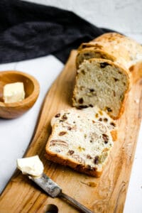 Hoska Bread (Raisin Nut Bread) - Run to the Table